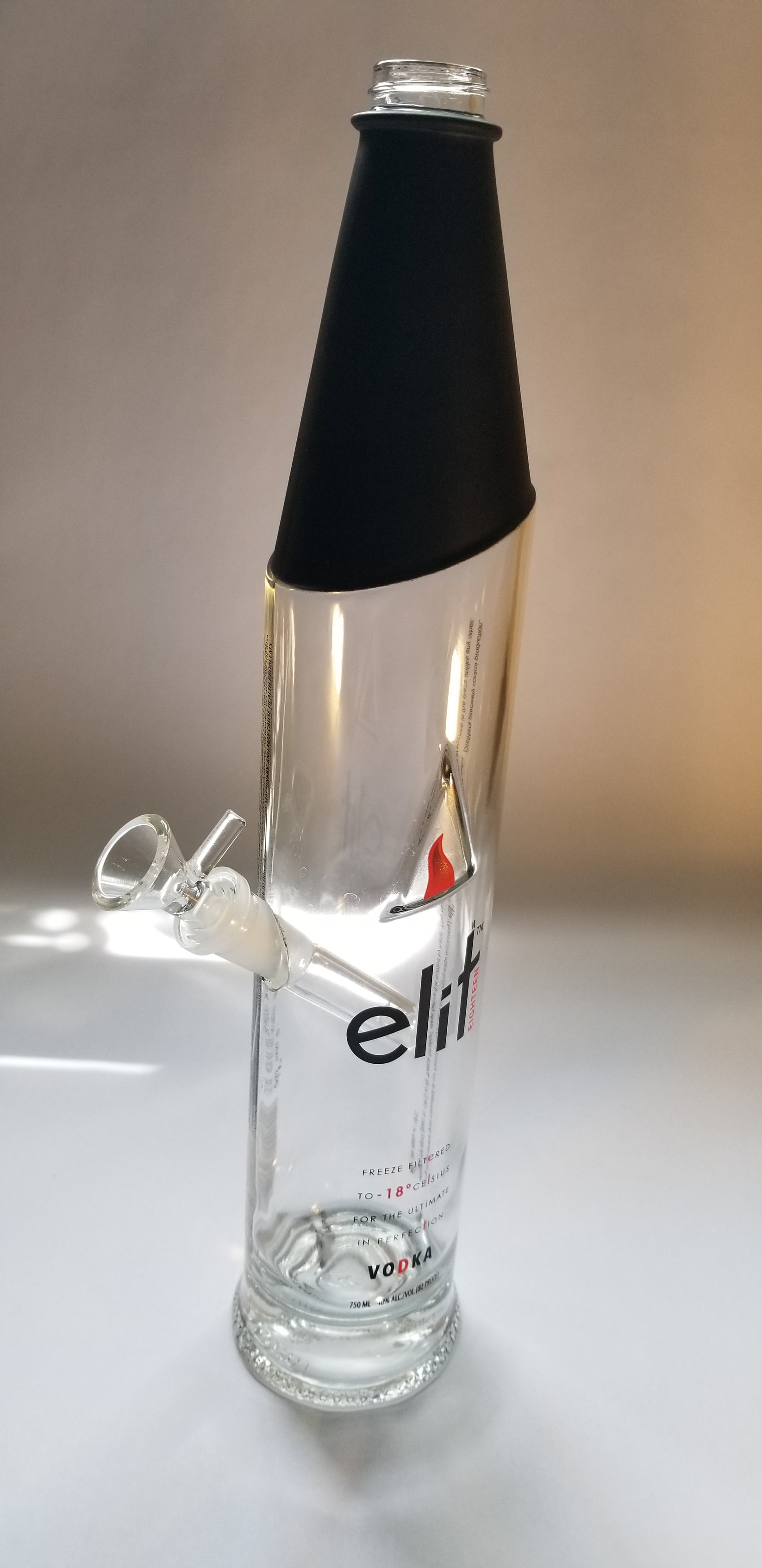 STOLICHNAYA ELIT EIGHTEEN VODKA BONG – MILE HIGH BOTTLE BONGS